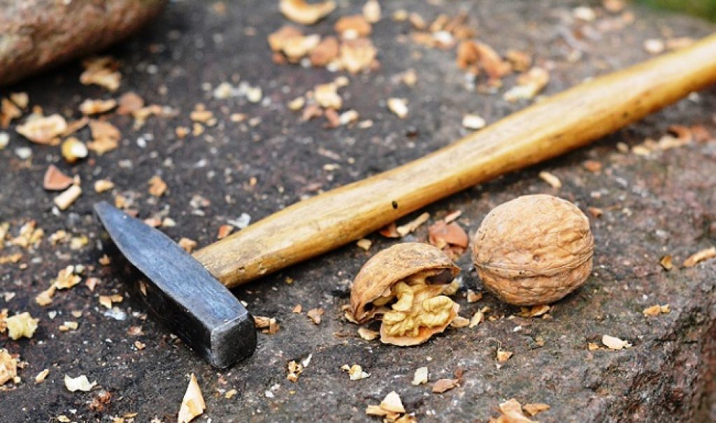 ‘Smashing’ Buckyballs With Light Makes A Whole New Crystal – Asian ...
